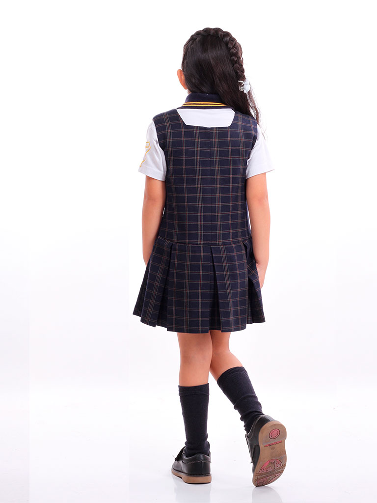 Liceo Miguel Rafael Prado – Vestimenta